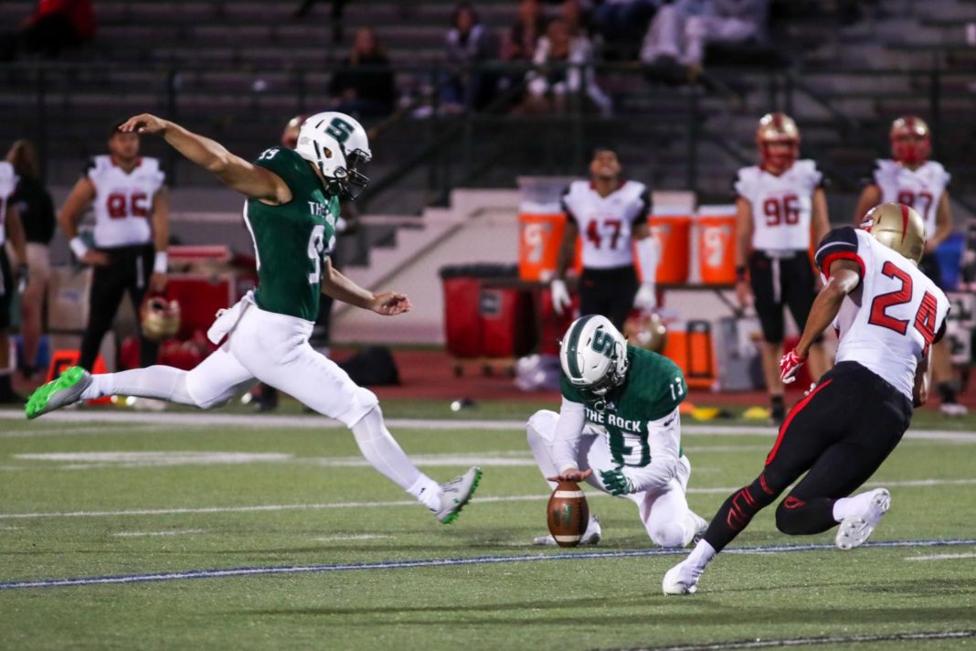 Rock football prepares for homecoming game against Edinboro - The Rocket