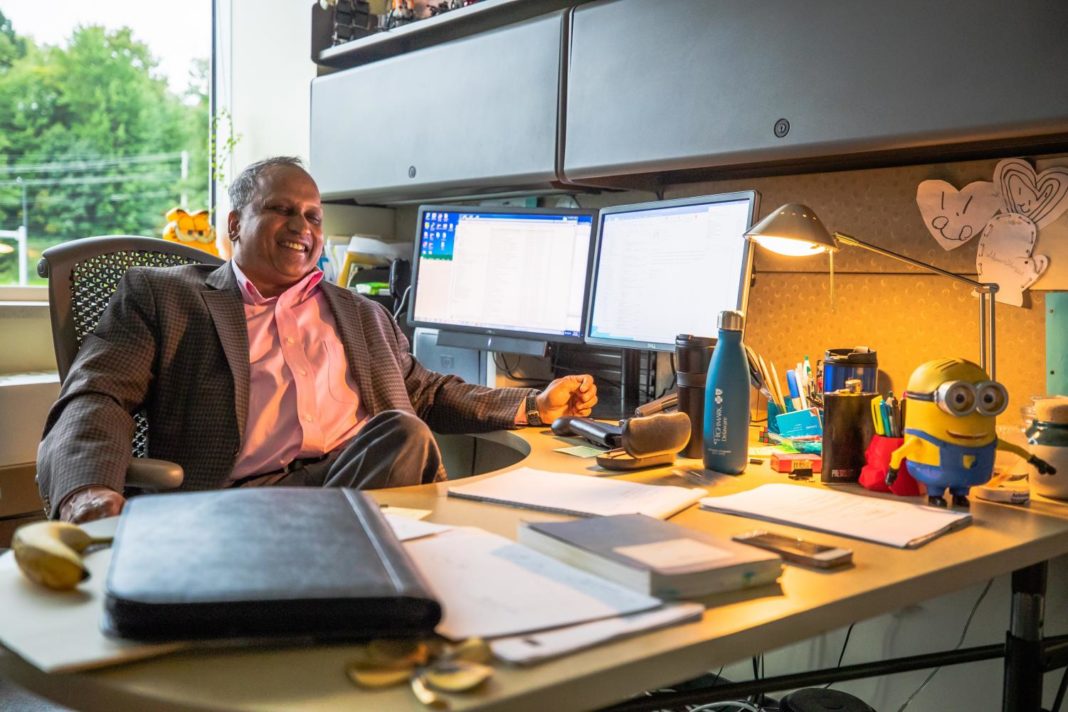 Computer science professor starts STEAM program, encourages local kids ...