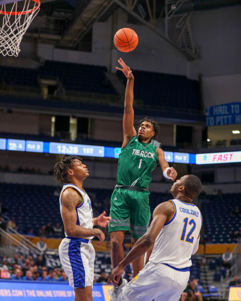 Rock drop contest on the road against Pitt - The Rocket